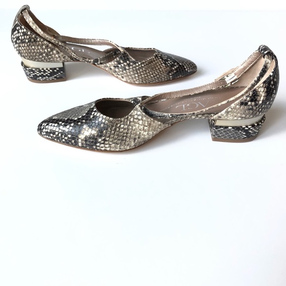 Attilio Giusti Leombruni | Shoes | Nwob Agl Split Heel Dorsay Snake ...